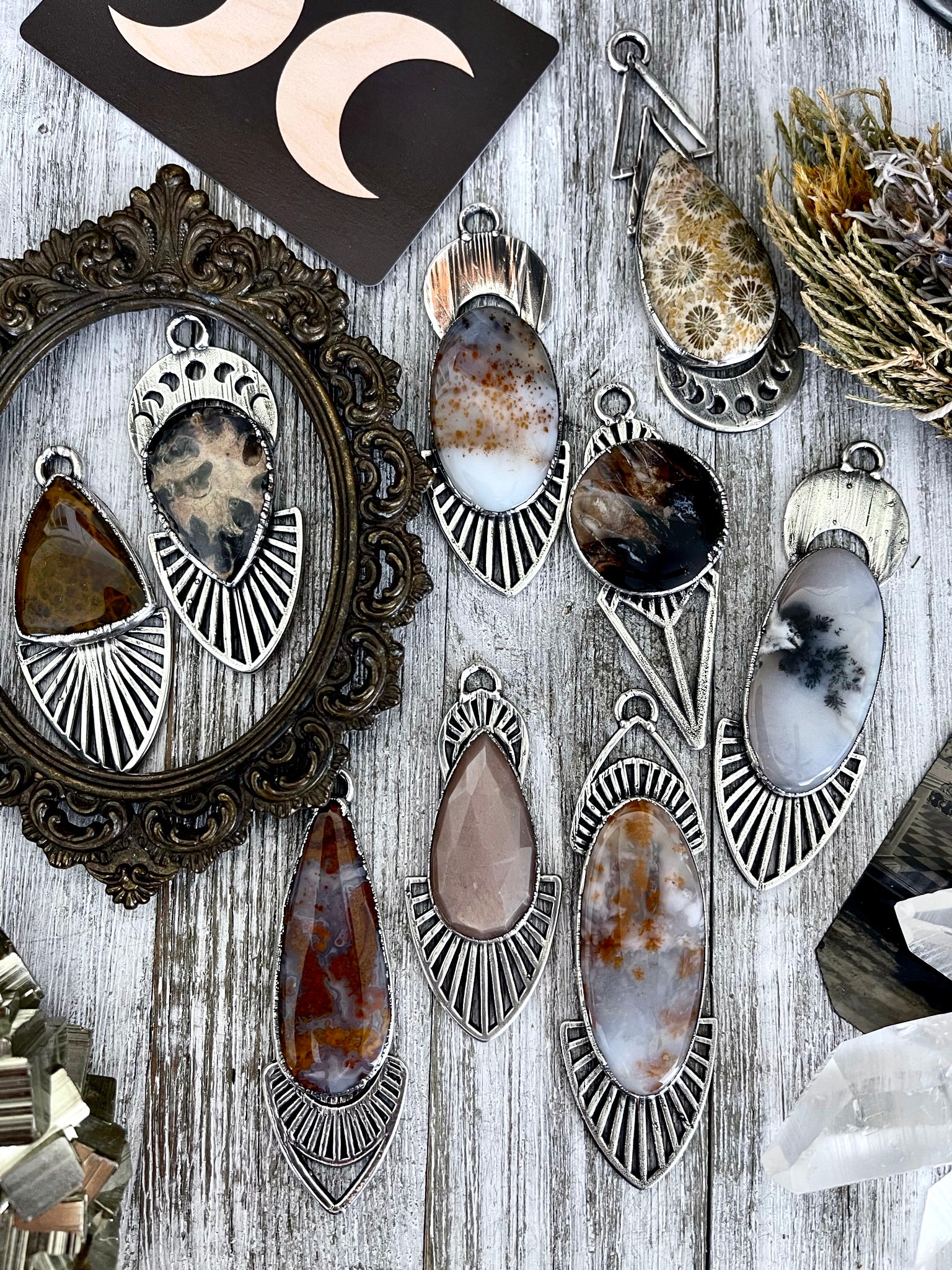 Handmade Crystal Jewelry Crystal Necklaces & Gemstone Statement Rings ...